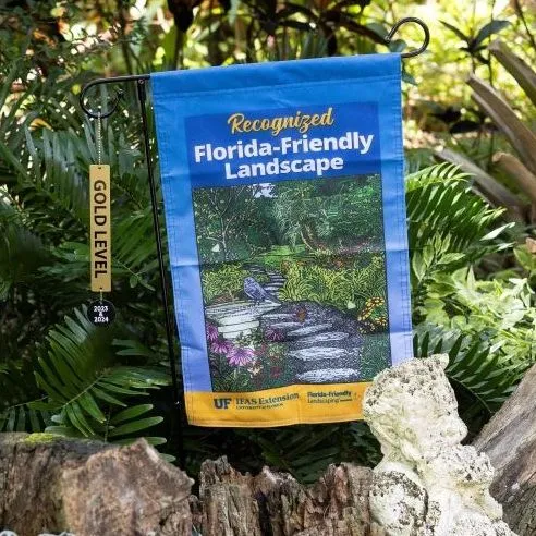 Ask IFAS: Topic - Florida-Friendly Landscaping Program