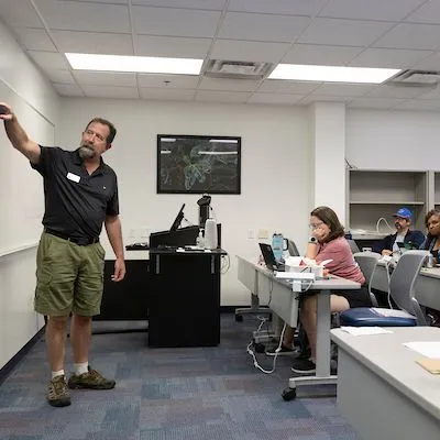 Ask IFAS: Topic - Teaching Methods